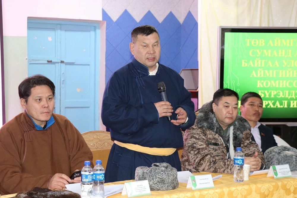Шуурхай бүлгийнхэн Бүрэн суманд ажиллалаа